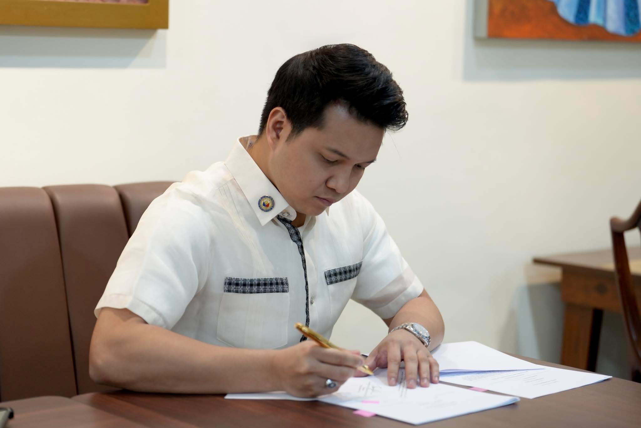 Neophyte Rep. Brian Poe, Naghain ng Panukala Para Palakasin ang Animal ...