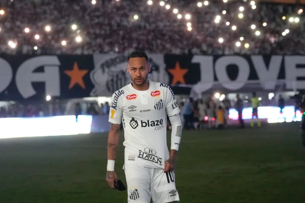Neymar Naglaro ng Unang Laro para sa Santos | Diskurso PH