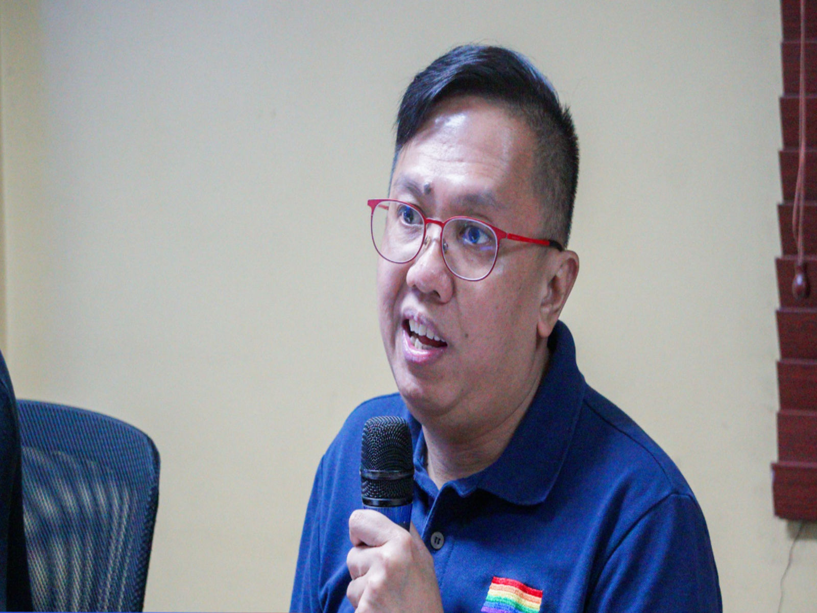 Facing criticism with courage — Does mockery have a place in public ...