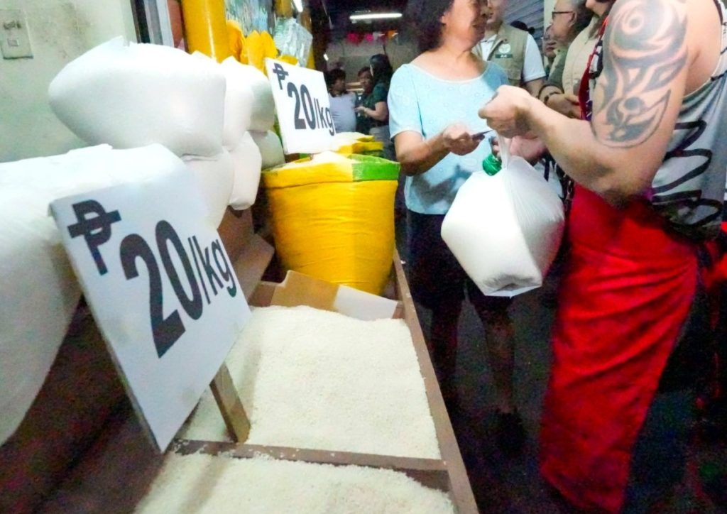 DA: P20/kilo bigas para sa mga mangingisda, simula na sa Aug. 29 | Diskurso PH