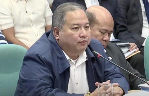 Walang kinalaman? Henry Alcantara, iginiit ang pagiging inosente sa gitna ng flood control probe ...