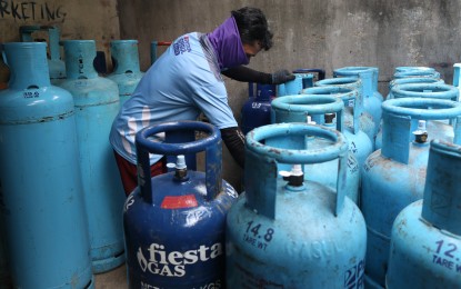 Presyo ng LPG, bumaba ulit simula Abril 1, 2025 | Diskurso PH