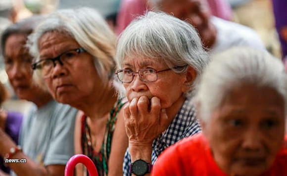 Pagtulong sa mga Senior ng Laguna: Mga Makabuluhang Programa ni Atty ...