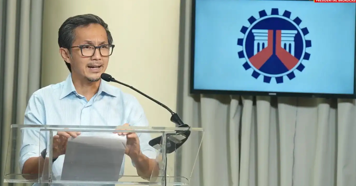 Dizon hiniling sa PRC: 20 DPWH engineers alisan ng lisensya dahil sa flood control anomaly ...