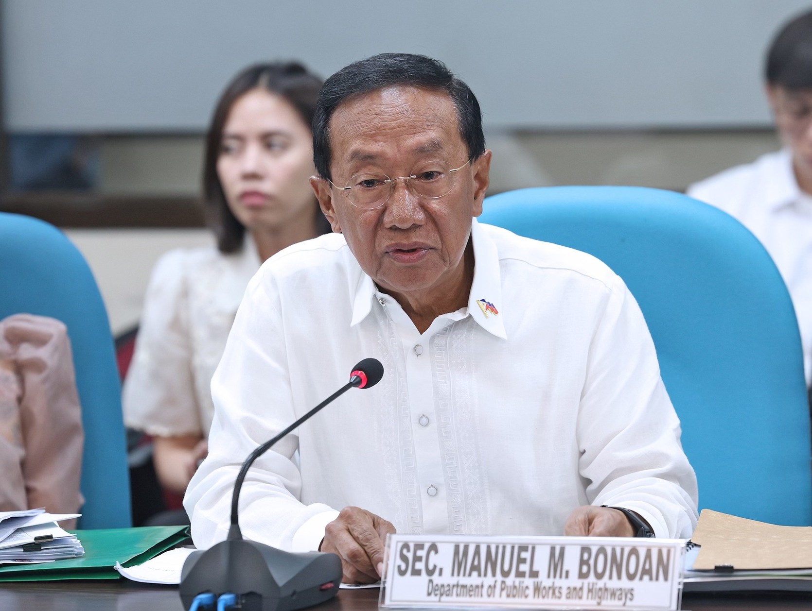 DPWH Chief Manuel Bonoan tumangging mag-resign sa ghost projects issue ...