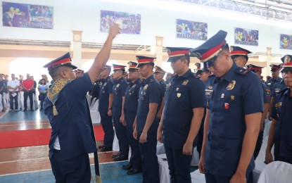 Pagsusulong ng Kaligtasan ng Komunidad: Nag-deploy ang PNP ng mga Opisyal sa mga Barangay sa ...