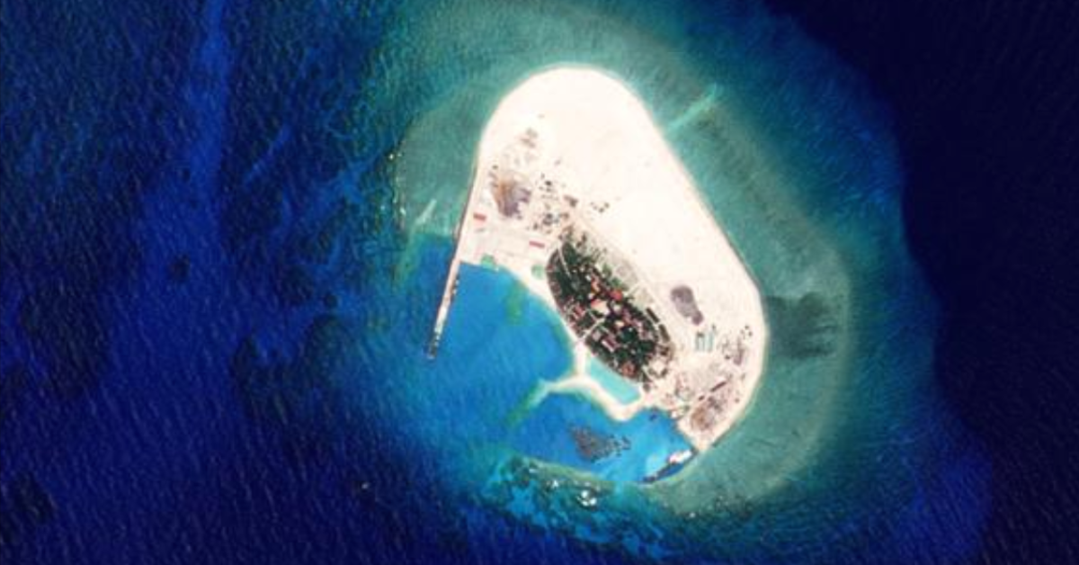 Carpio kay PBBM: Ipaglaban ang Sandy Cay bago maagaw! | Diskurso PH